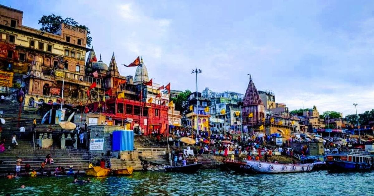 A Guide to the Ghats of Varanasi - TripCosmos.co