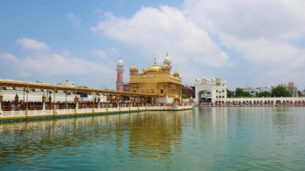 Amritsar Trip Plan 2026: Golden Temple Visit, Full Itinerary & Travel ...